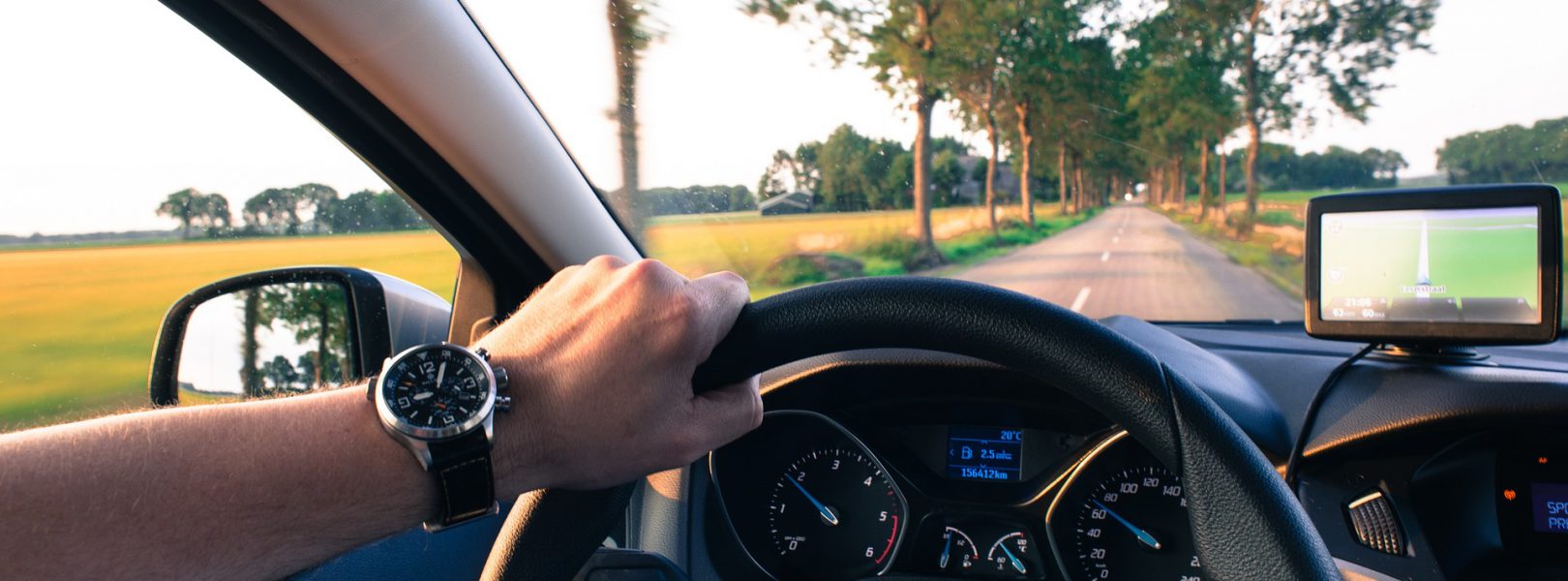 Posture de conduite automobile - Clinique Performance Santé - Clinique ...